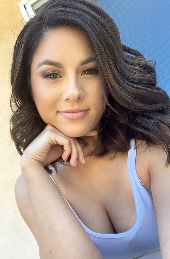 Matthew Lopez On Twitter Wondercutiewednesday Sensual Stunning Sweet Shylajdotcom T