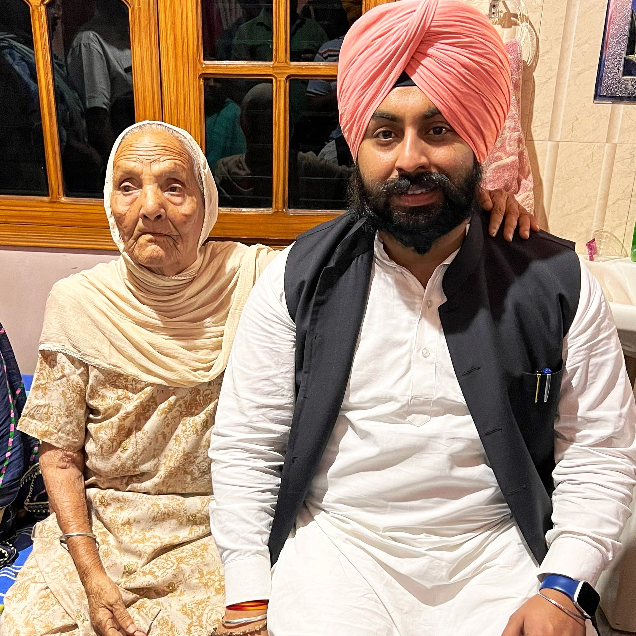 NAVNEET MISHRA (@NAVNEET_JKGROUP) / Twitter