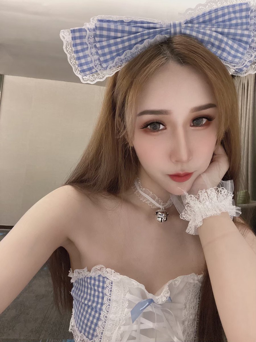 有的時候，我們以為的無路可走， 其實只是生命另一段旅程的開端 卡住的話就為自己開一扇窗吧🪟 在這邊 https://t.co/WjYVKExDdF #JKF女郎 #蝴蝶結 #jkf女郎 ...