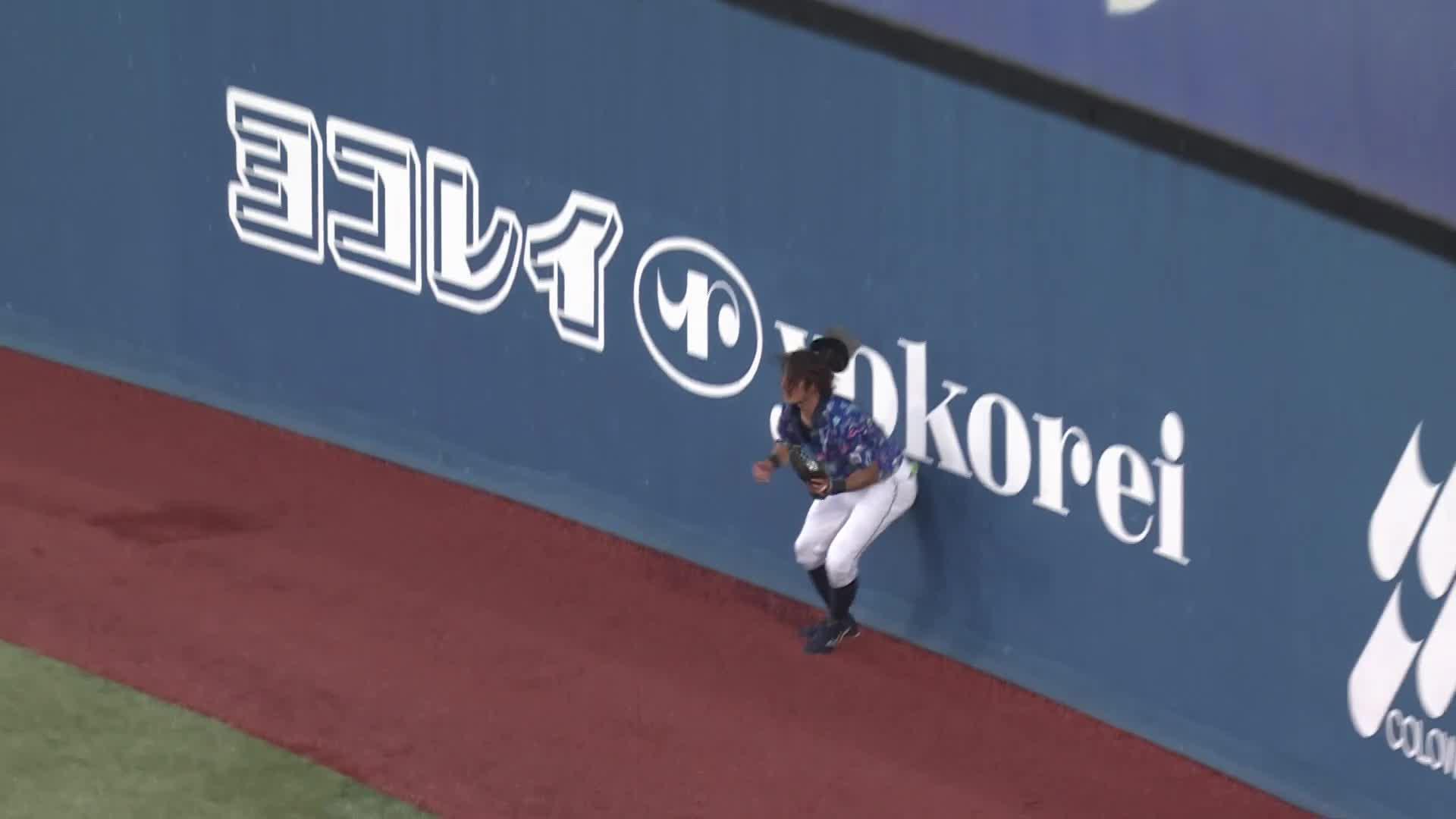 横浜DeNAベイスターズ on Twitter: "スーパープレー ‼️‼️ DB 0 - 0 T #大田泰示 選手 #baystars https://t.co/TDTicG43h0 ...