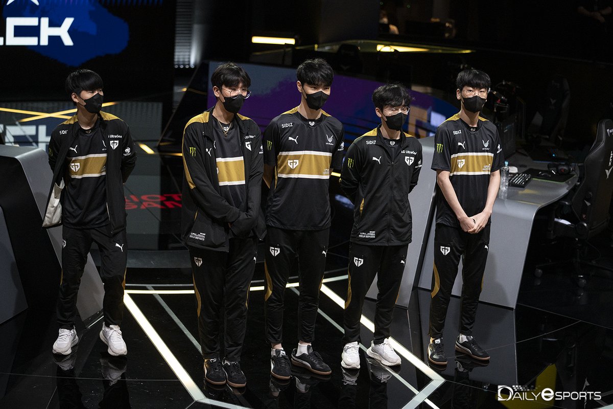 Gen.G achieved 1st in the LCK summer regular season. This is the first ...