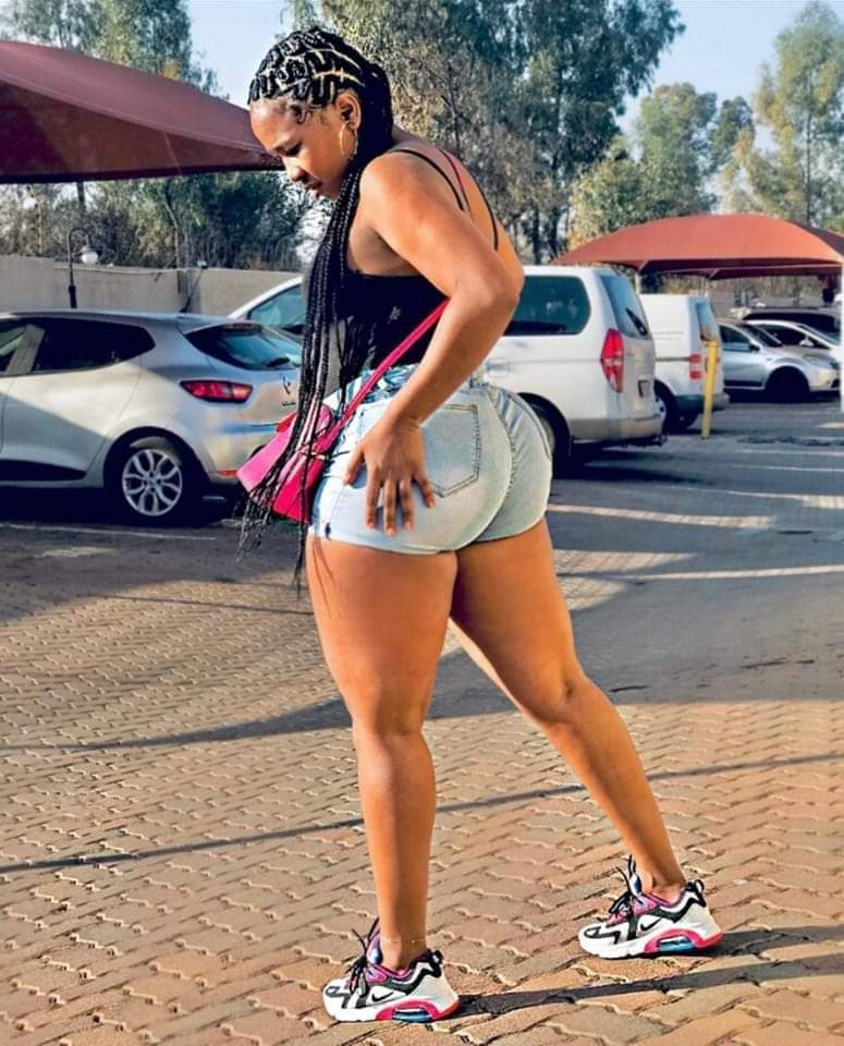 Bigboy with Big dick🍆🍆🍆 on Twitter: "Kit 💖 https://t.co/sLc0IcLZBk" / Twitter