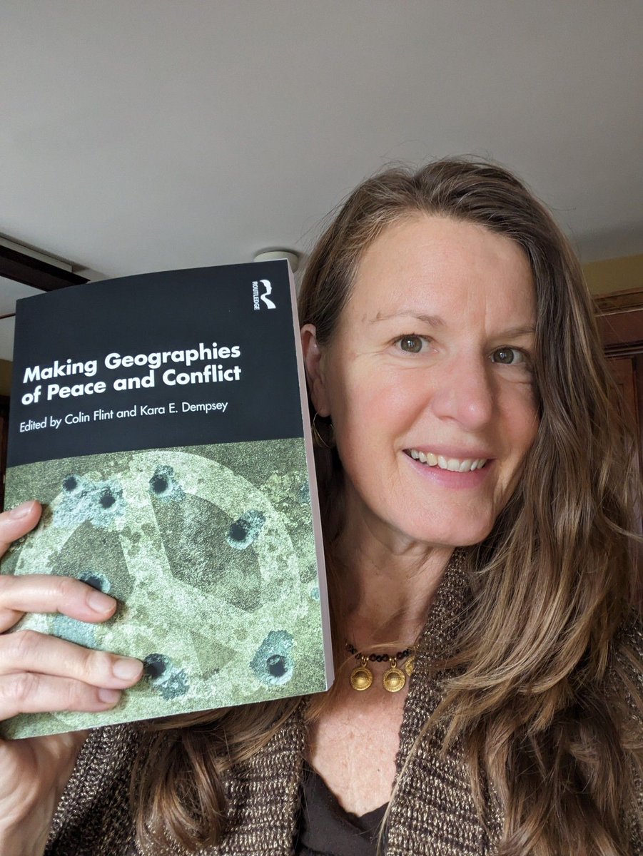 Kara Dempsey's Instagram, Twitter & Facebook on IDCrawl