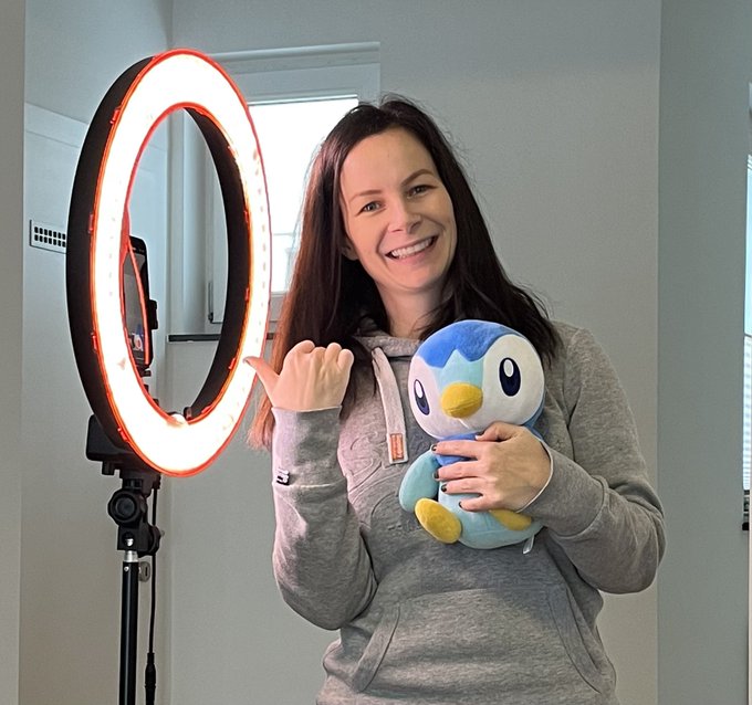 Julia Undeutsch | GDE | AccessibilityFirst 👩🏻‍💻 @YuriDevAT Twitter profile | Pikagi