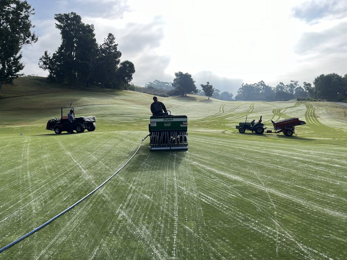 DryJect – The Only Machine in the World that Aerates, Topdresses, and ...