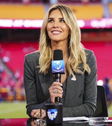 Clarissa Thompson Charissa Thompson On Instagram: “Proud To Be A