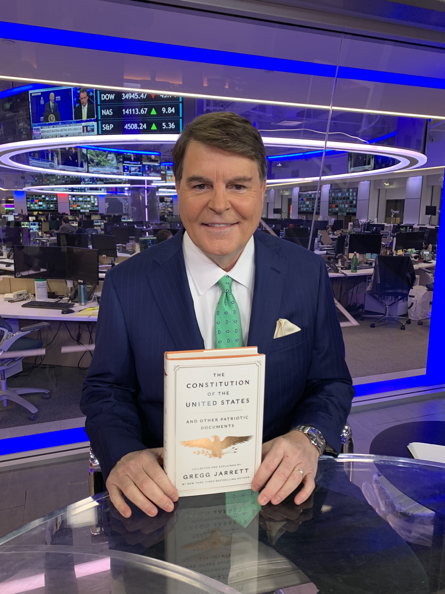 Fox News Anchor Greg Jarrett Top Sellers Jkuat Ac Ke
