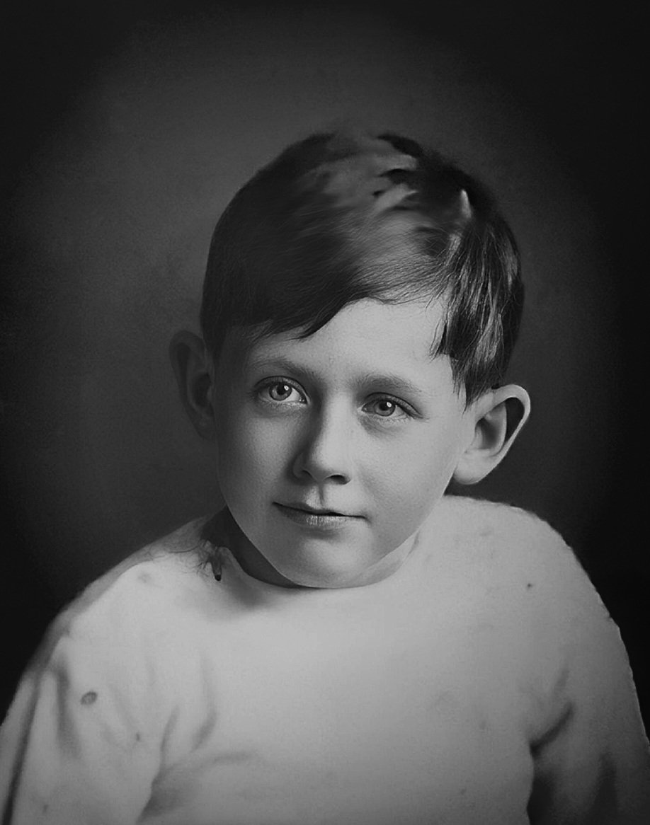 Maurice Blake's Instagram, Twitter & Facebook on IDCrawl