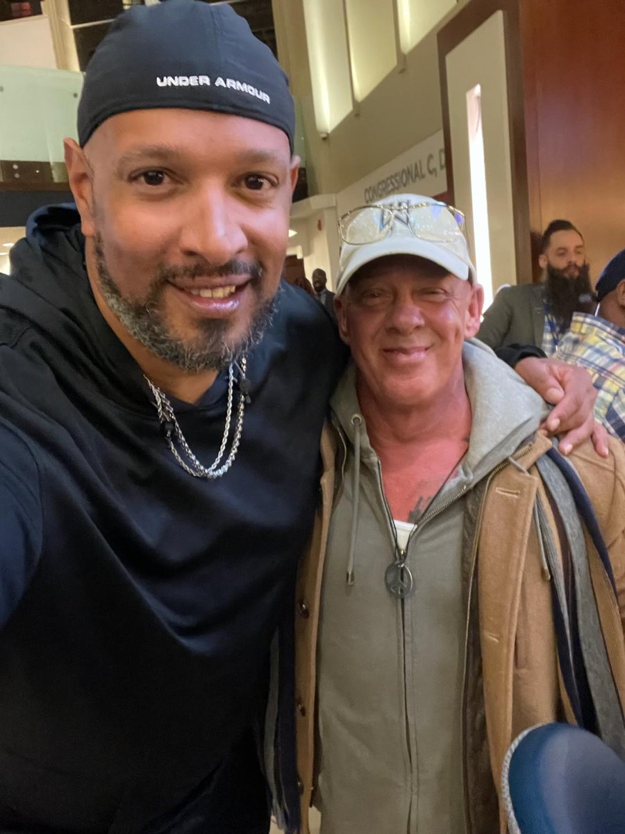 Paul Colletti's Instagram, Twitter & Facebook on IDCrawl