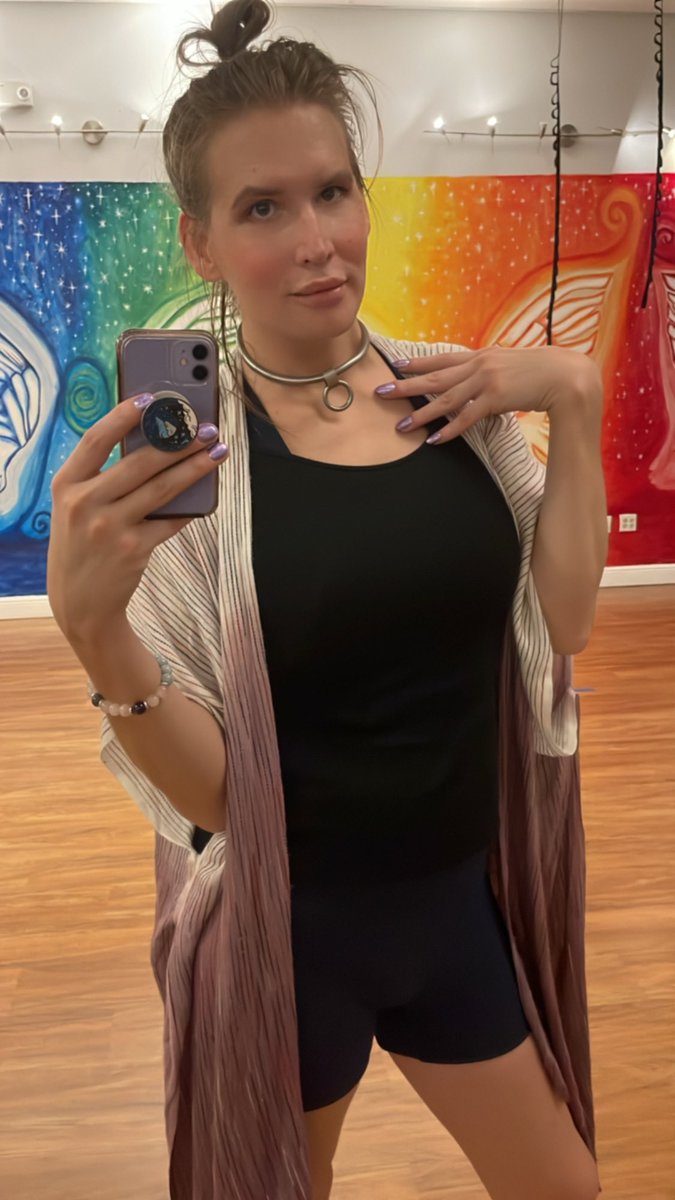 Kyaa Chimera On Twitter Rt River Enza Got My Nails Done And Taught