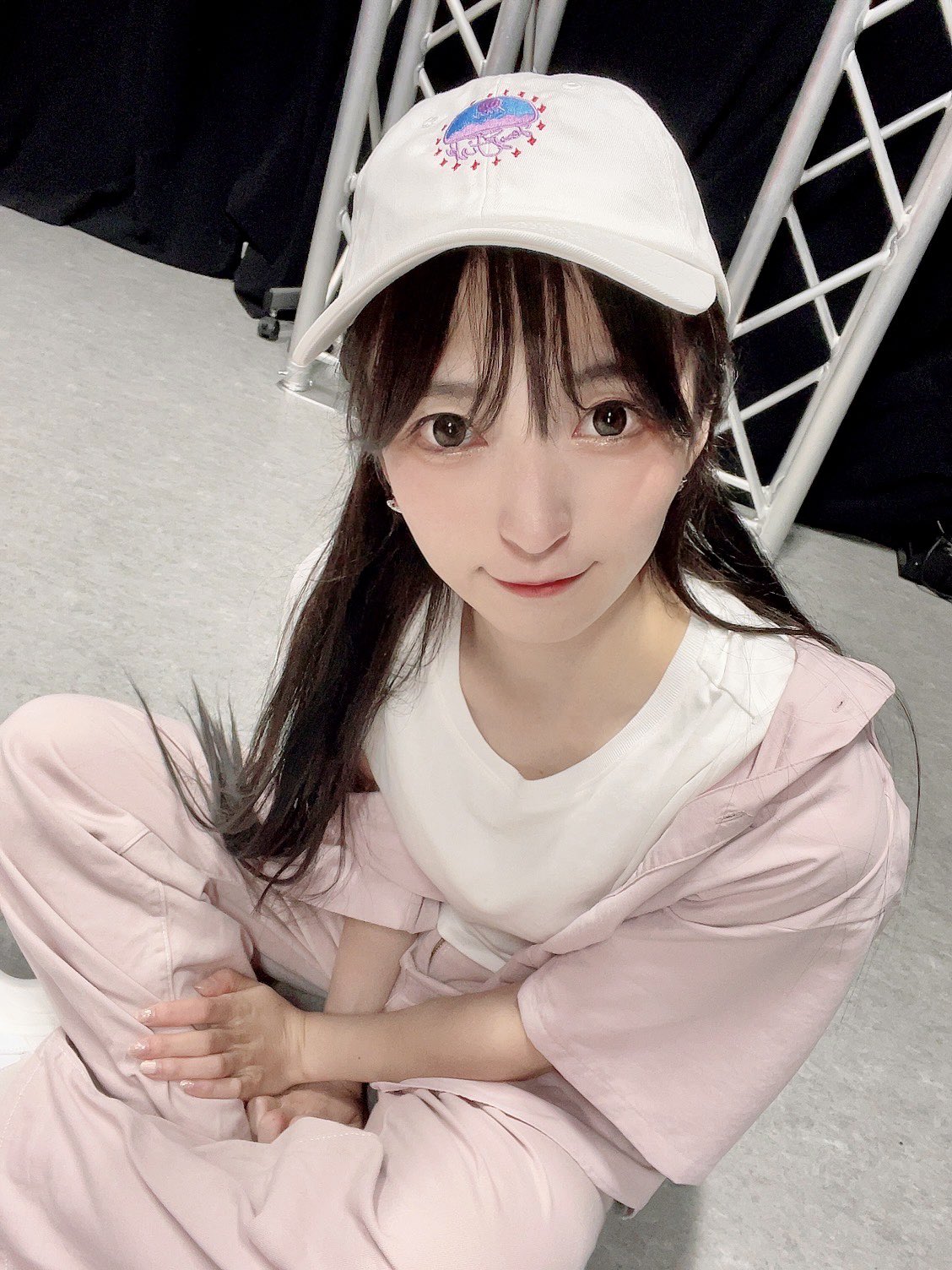 宮脇舞依/まいまい💜KRD8 on Twitter: "もしもまいまいが兄弟だったら お姉ちゃんor妹 どっちにほしい🦍 #KRD8 #推しまいまい https://t.co ...