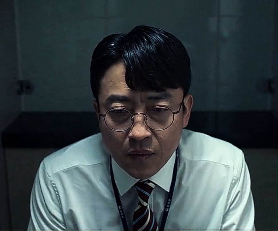 K-Drama Menfess on Twitter: "⚠️🔥 BIG MOUTH 🔥⚠️ nonton dari eps 1-8, awalnya gak curiga sama ...