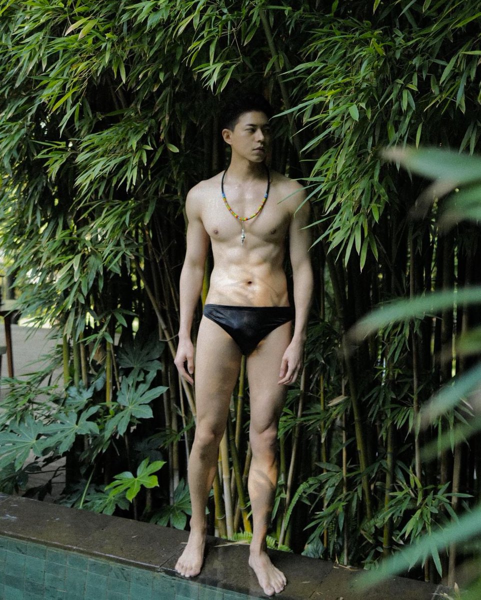 FOREST ALBUM 🏳️‍🌈🕊️🇺🇦 on Twitter: "模特𝐀𝐝𝐚𝐦 𝐅𝐄𝐍𝐆在昆明的写真 ｜初秋｜ IG : feng0817 (Verified)｜229K ...