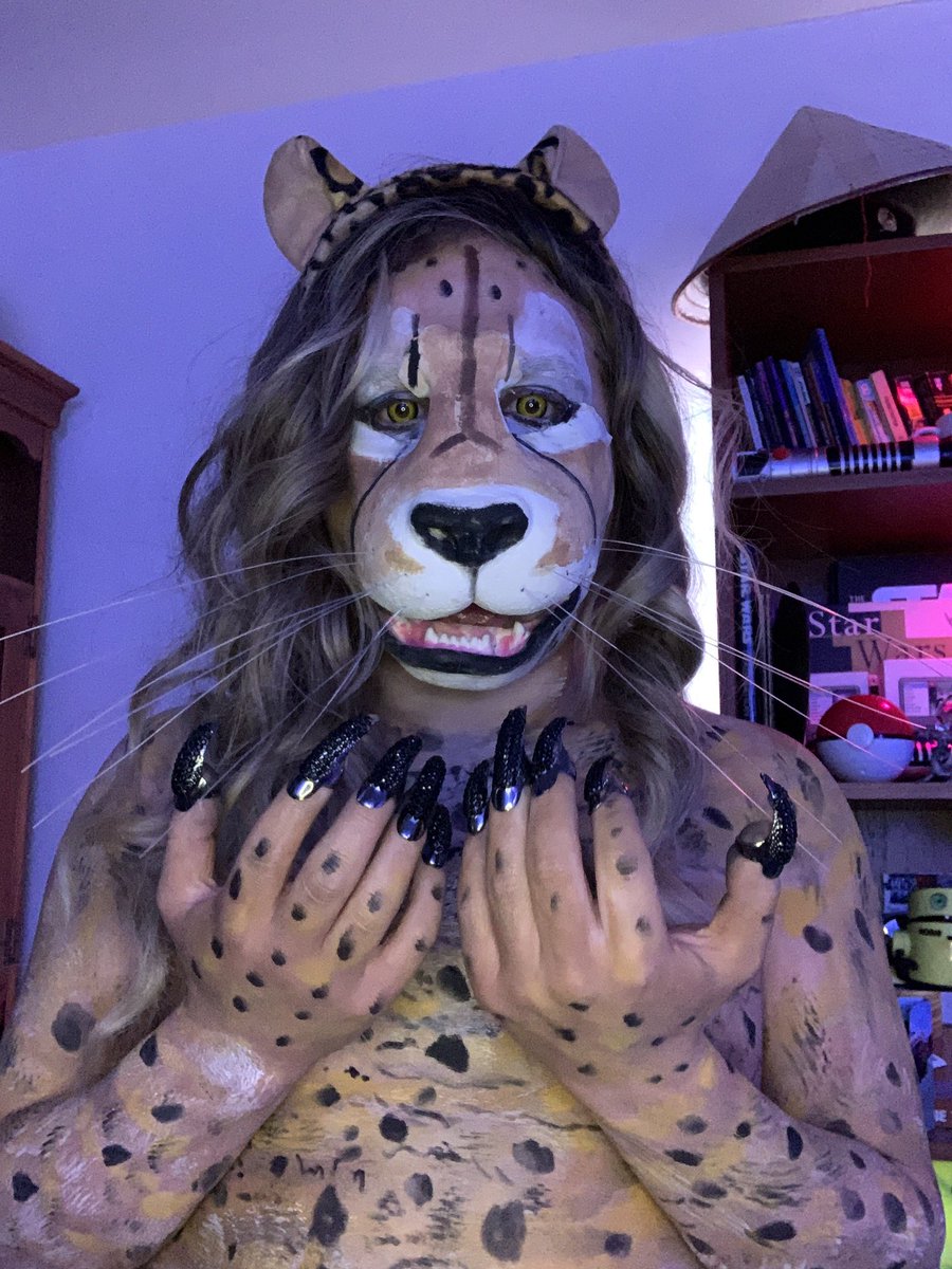 Legendbourne, of Novescar. on Twitter: "RT @goldeneye545: This cheetah bodypaint maybe one of my ...