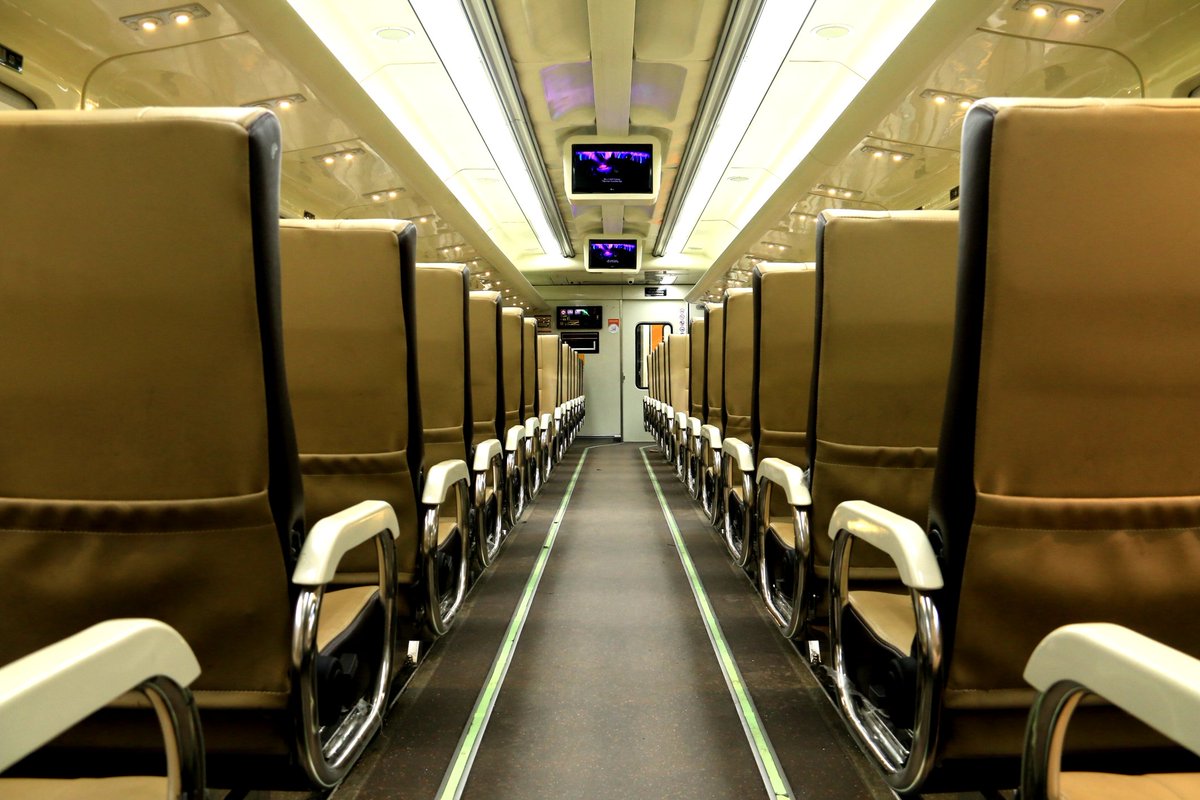 Karena bbrp waktu lalu sempet ramai tentang kelas dlm kereta api ...