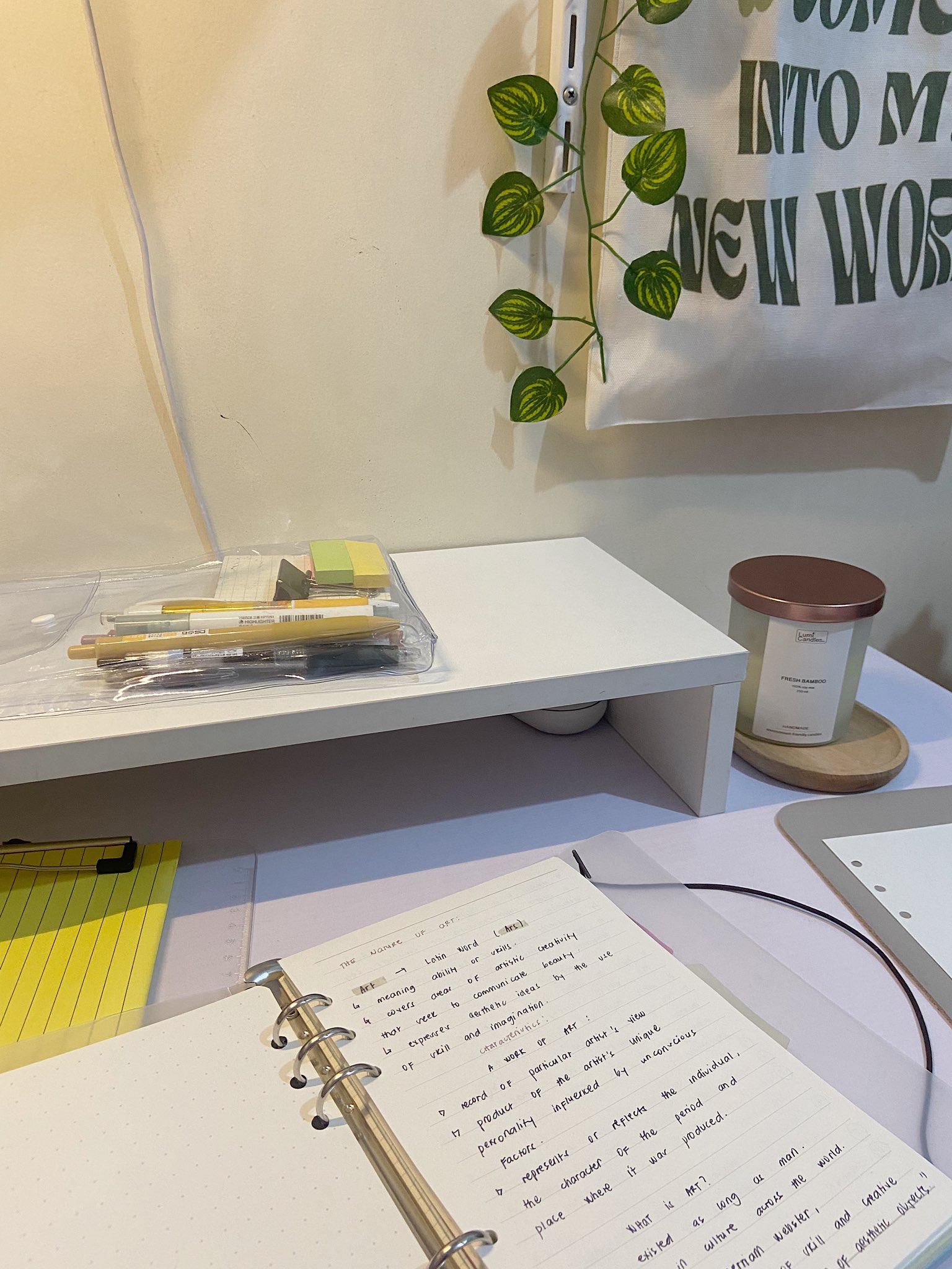 iya on Twitter: "— school dump! 📚🖇 https://t.co/jfUTixjF30" / Twitter