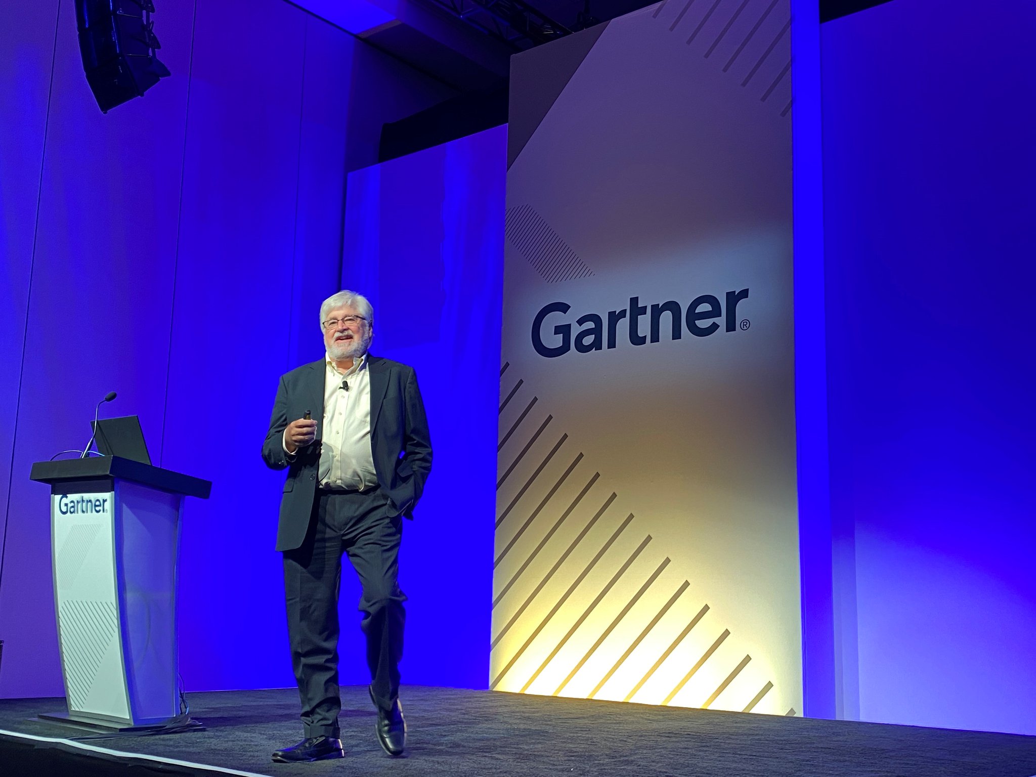 Gartner on Twitter: "Live from #GartnerDA | The Future of Data Management Is Always Active ...
