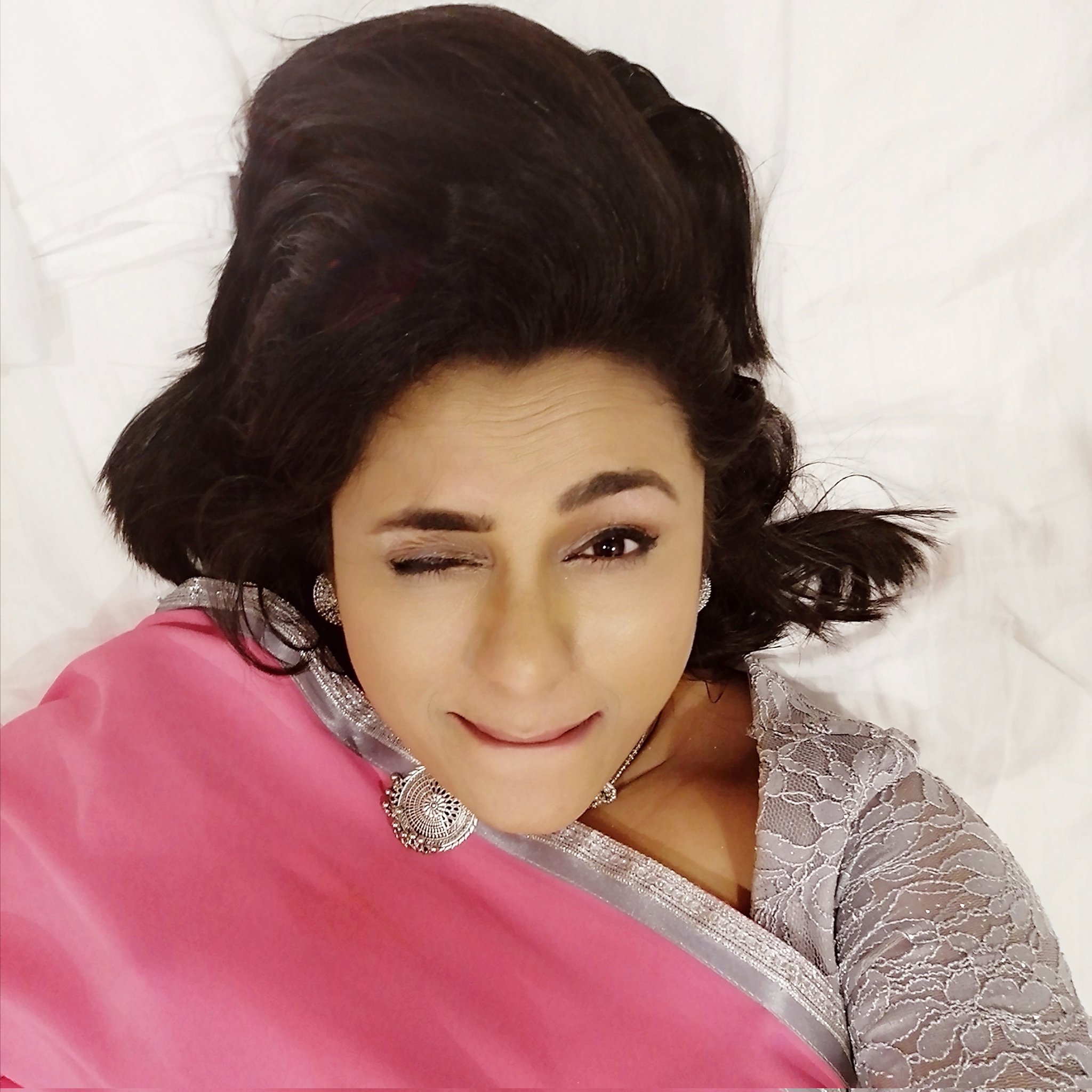 Suhee Perera on Twitter: "Winkie 😉 https://t.co/jKvMHC92m0" / Twitter