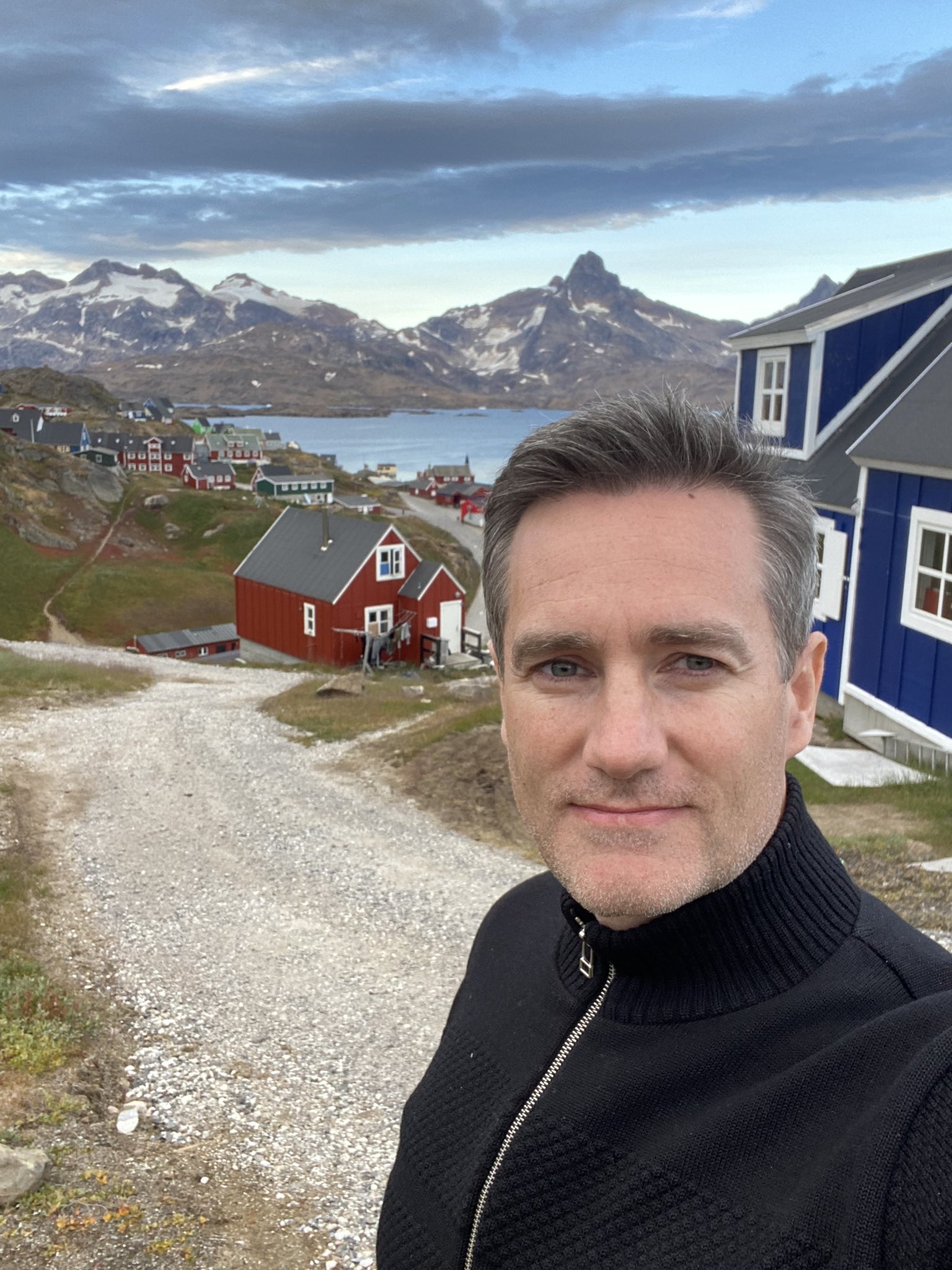Rasmus Jarlov on Twitter: "Har været i Tasiilaq i Østgrønland de sidste dage. Smukt som Paradis ...