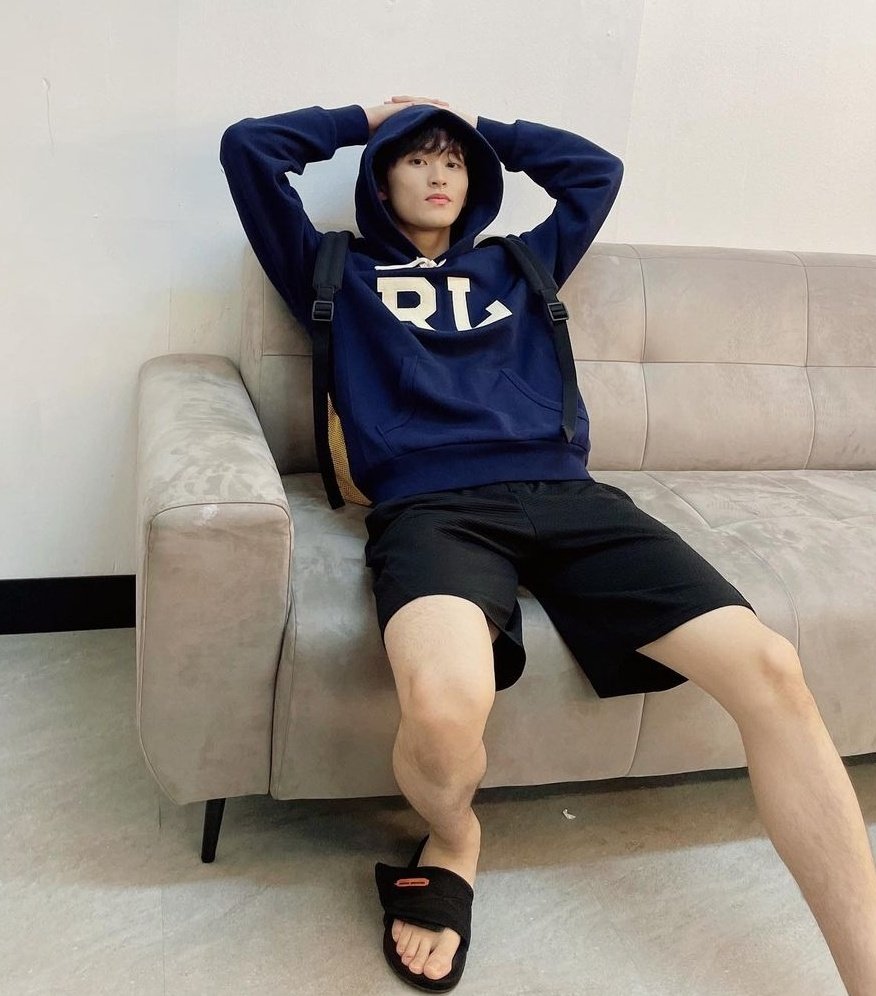 Kpop Feet on Twitter: "NCT Mark https://t.co/CvBWRwSBHb" / Twitter