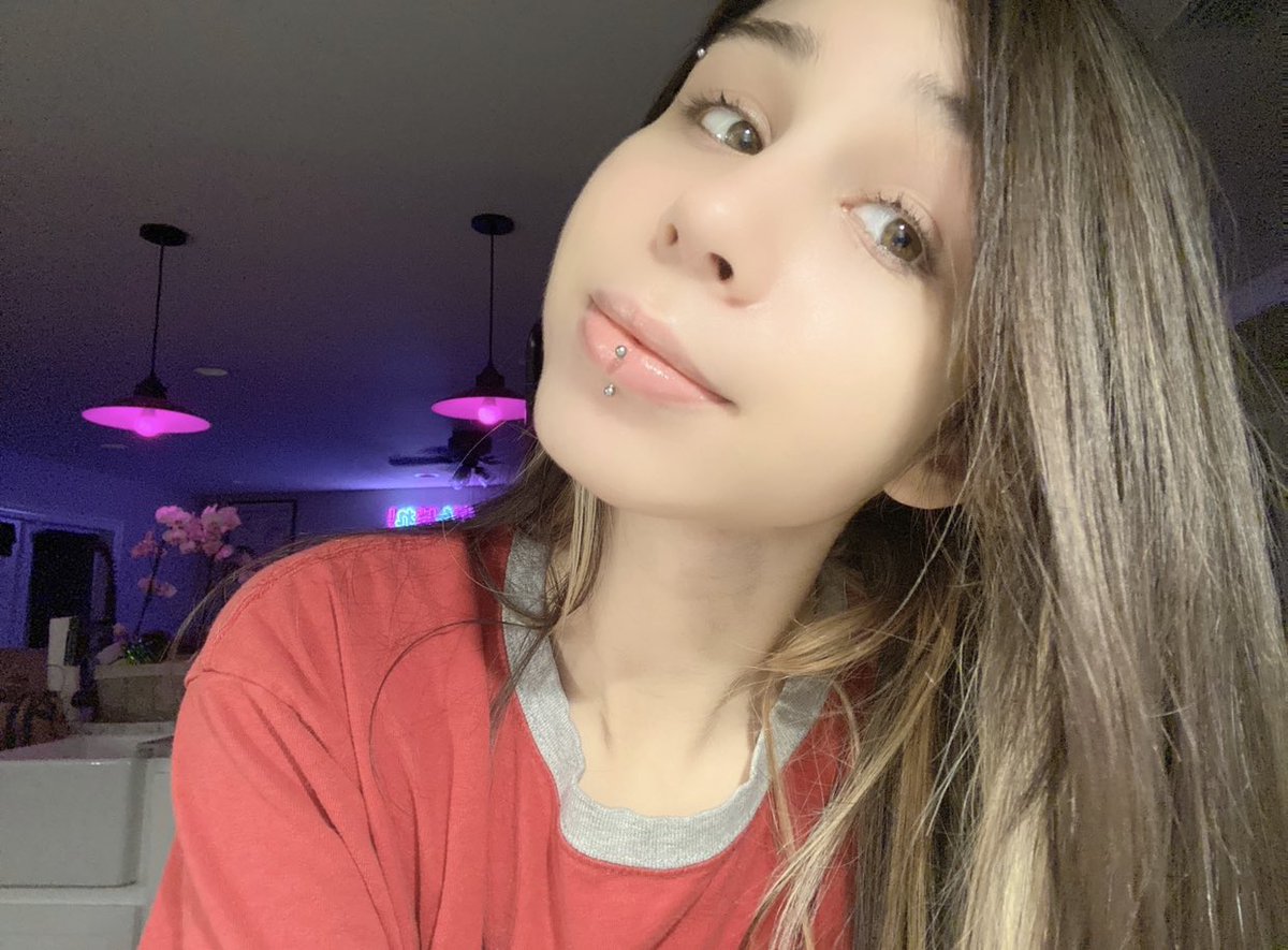 baby faced :p kiwi @kiwithesmol