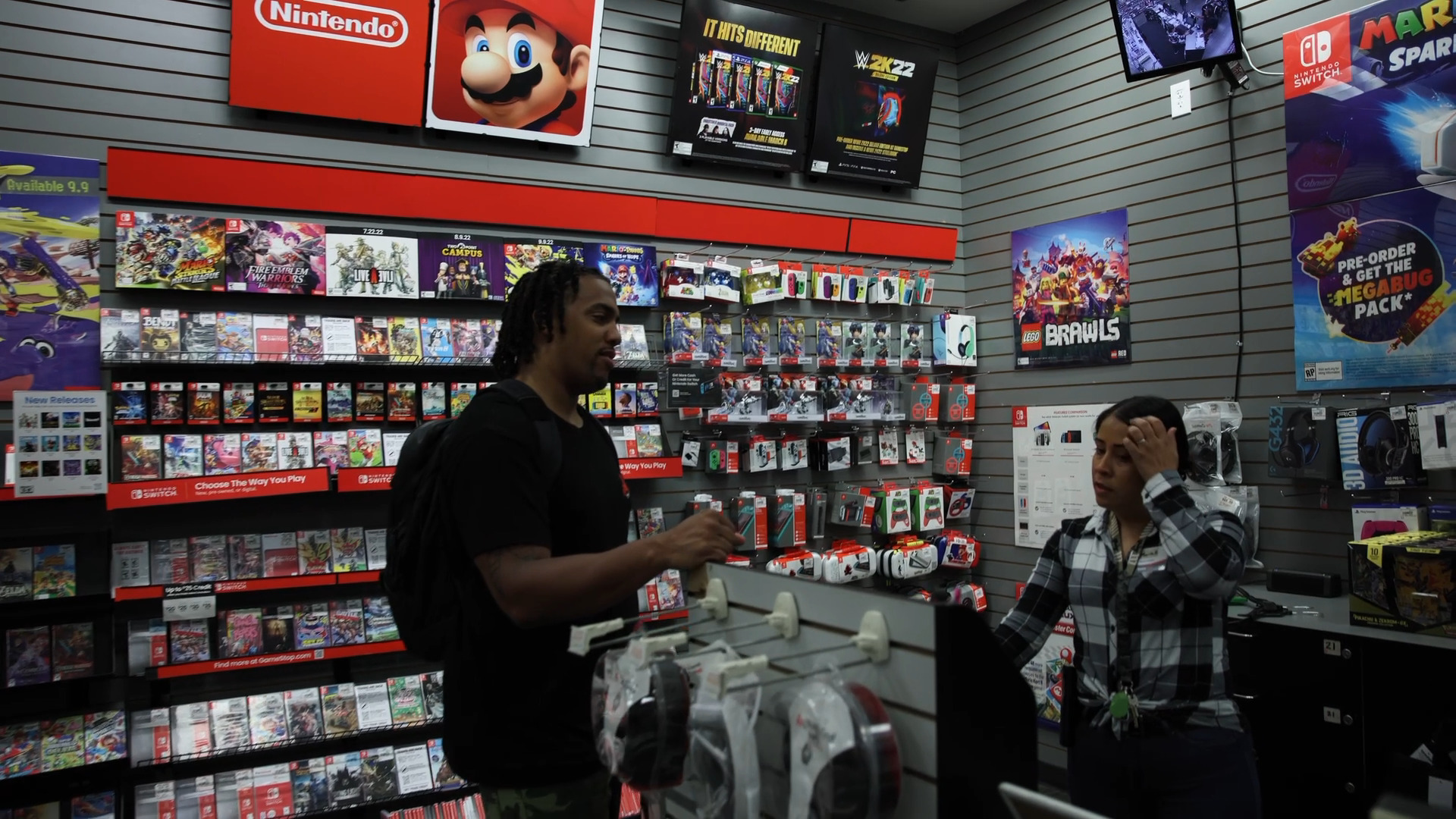 Gamestop Counter