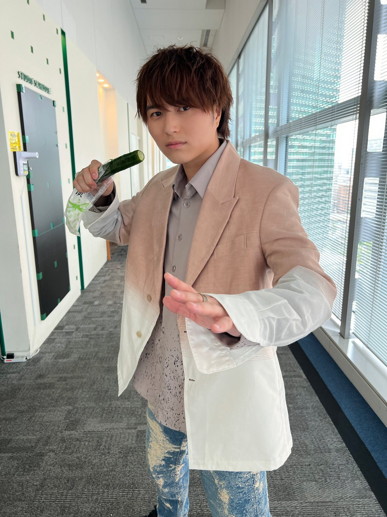 竹中雄大 Yudai Takenaka on Twitter: "スッキリ生出演ありがとうございました。 朝早いから心配やったけど「開幕宣言」 無事気持ちよく歌えた。よかった。 そして嵐の二宮 ...