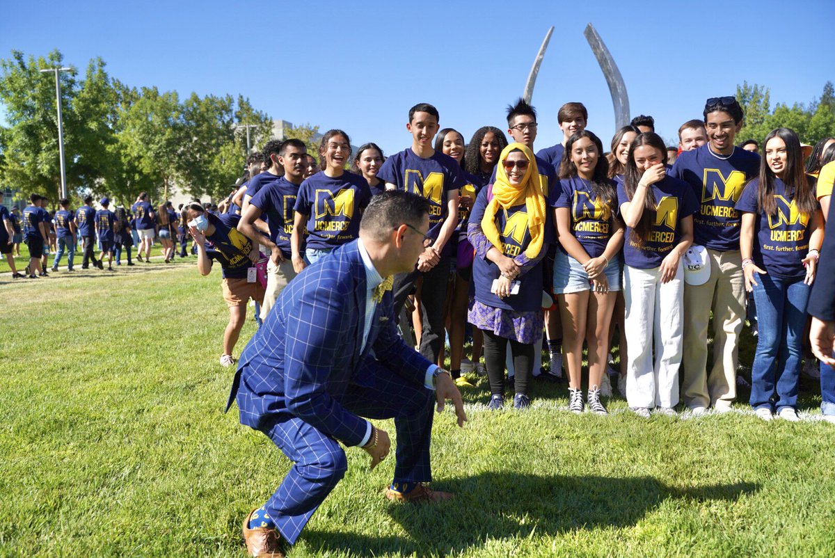 Blue And Gold Ceremony Bridge