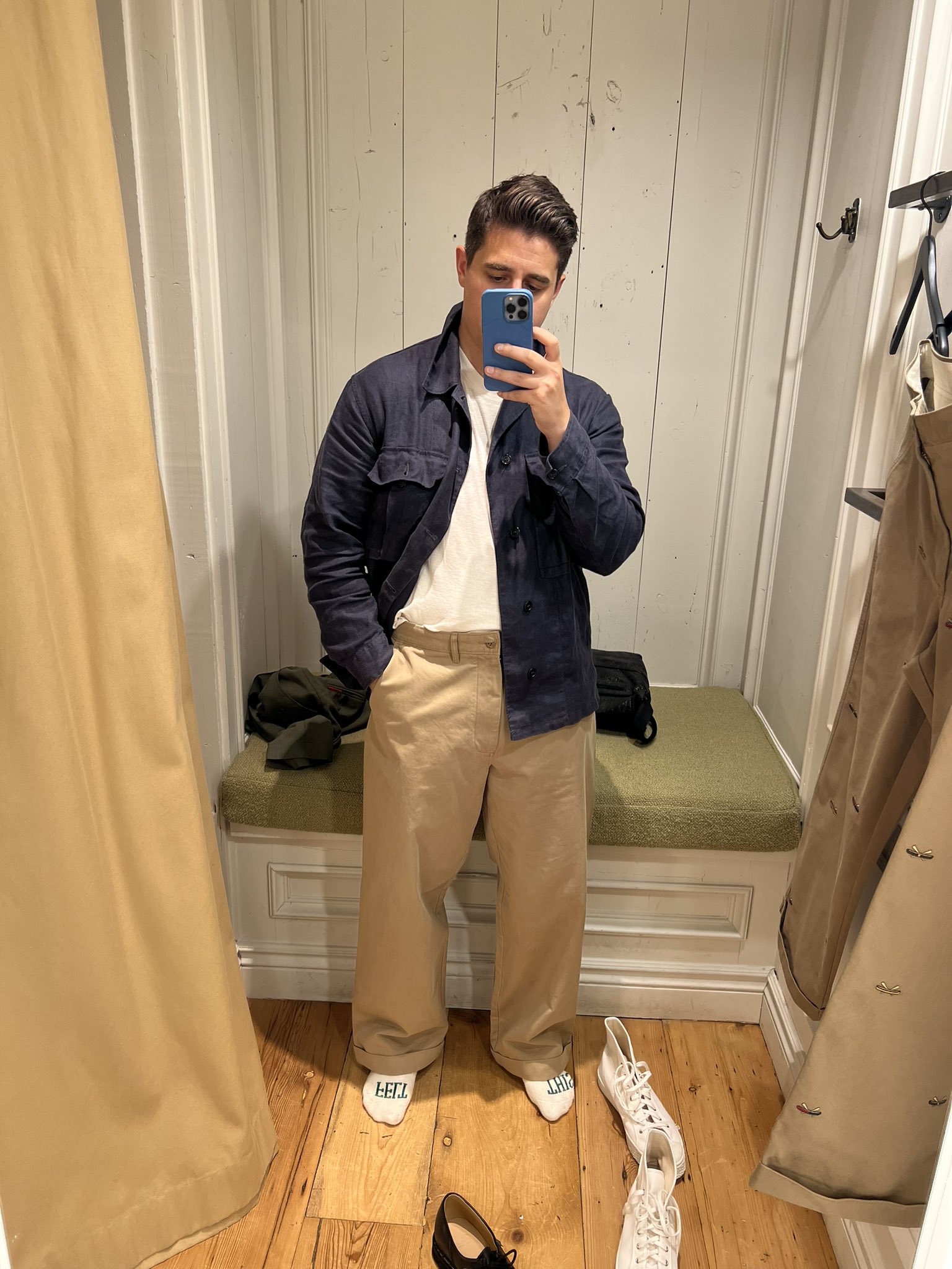 Jake Woolf on Twitter: "Honestly J.Crew undersold how giant these pants are https://t.co ...