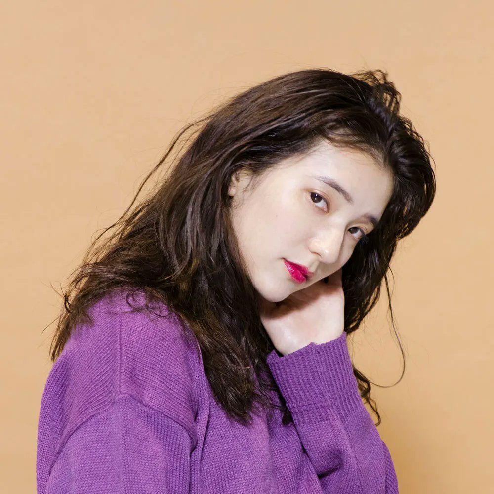 GINZA on Twitter: "お出かけ前に読みたい記事はこれ💇動画でヘアアレンジ！vol.8 ニュアンス溢れるDIYパーマアレンジ。お手軽なのに、ボリュームも雰囲気も出せますよ♡ ...