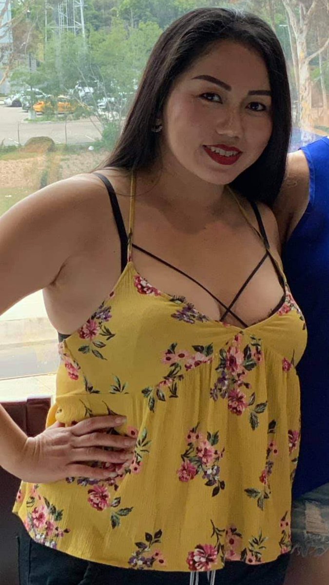 สาวรุ่นใหญ่กับสร้อยไข่มุก On Twitter จับไถนายาวๆ🤤