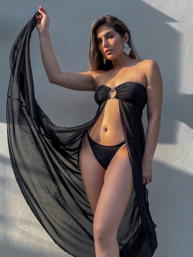 Mar Samadi Cobos on Twitter: "Pensando seriamente en volver a ser una flaquis 🫤🥲 https://t.co ...