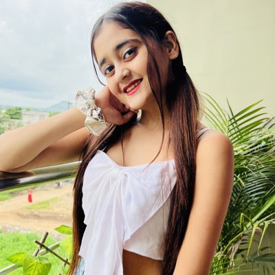Kavya on Twitter: "#NewProfilePic https://t.co/cAM3vNhkCM" / Twitter