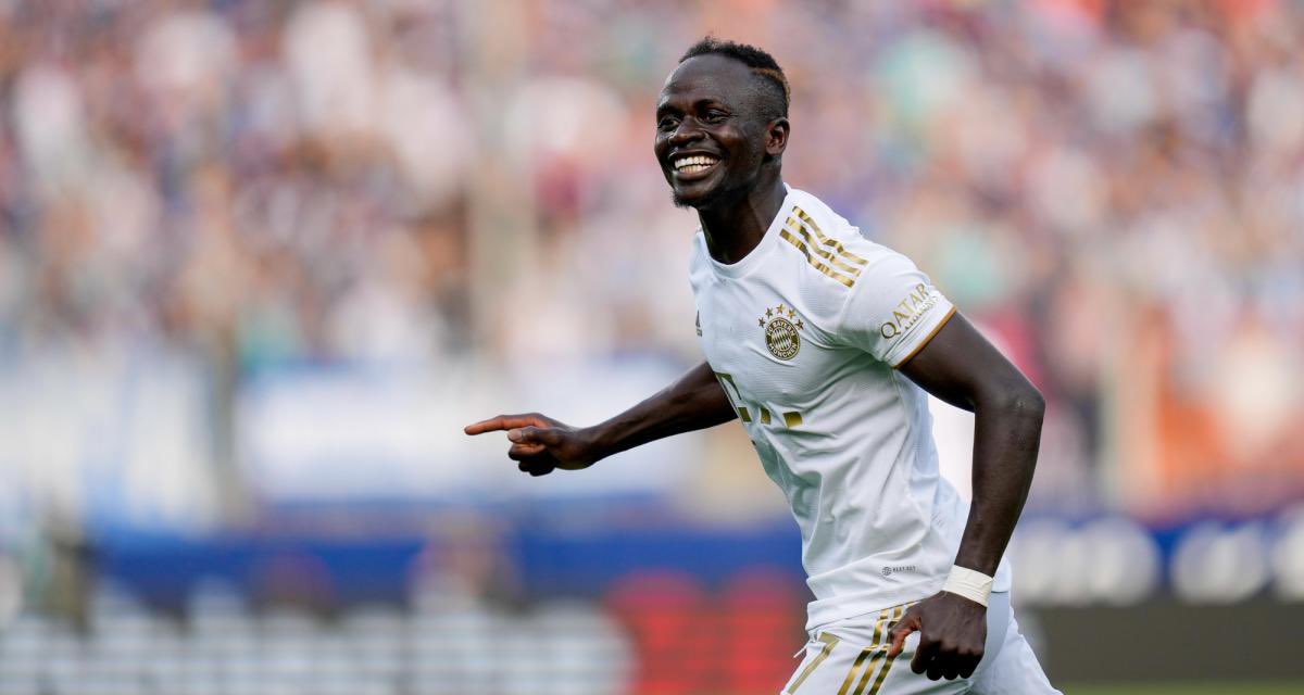 Fancy Di Maria on Twitter: "WHAT A MAN ! 🙌 Sadio Mané deliberately not scored a goal with his ...