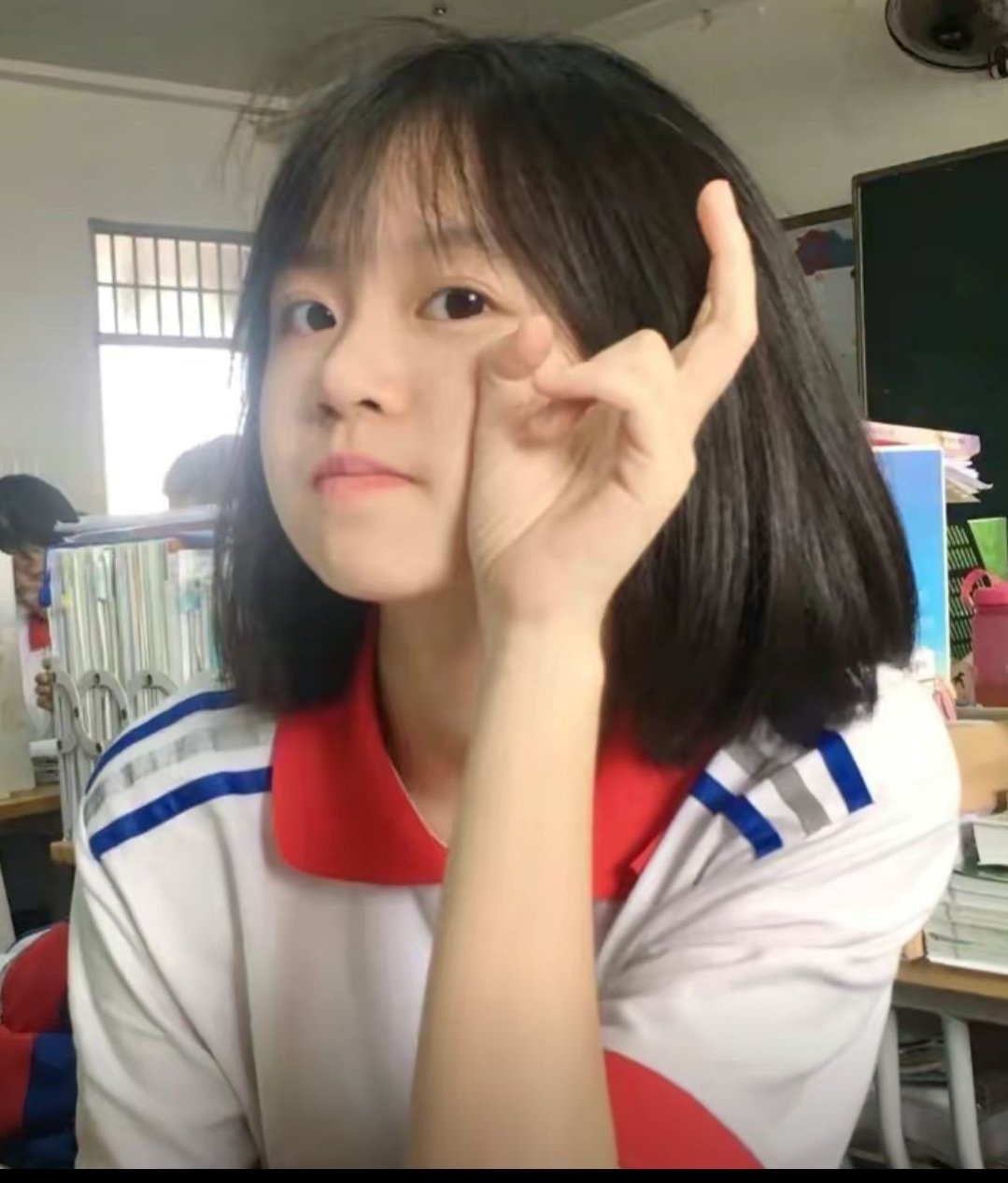 夕夕裸聊店铺1v1 (@1v102949233) / Twitter