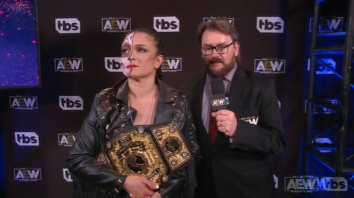 𝐃𝐫𝐚𝐕𝐞𝐧 on Twitter: "Thunder Rosa announces she is stepping down as AEW Women's Champion due to ...