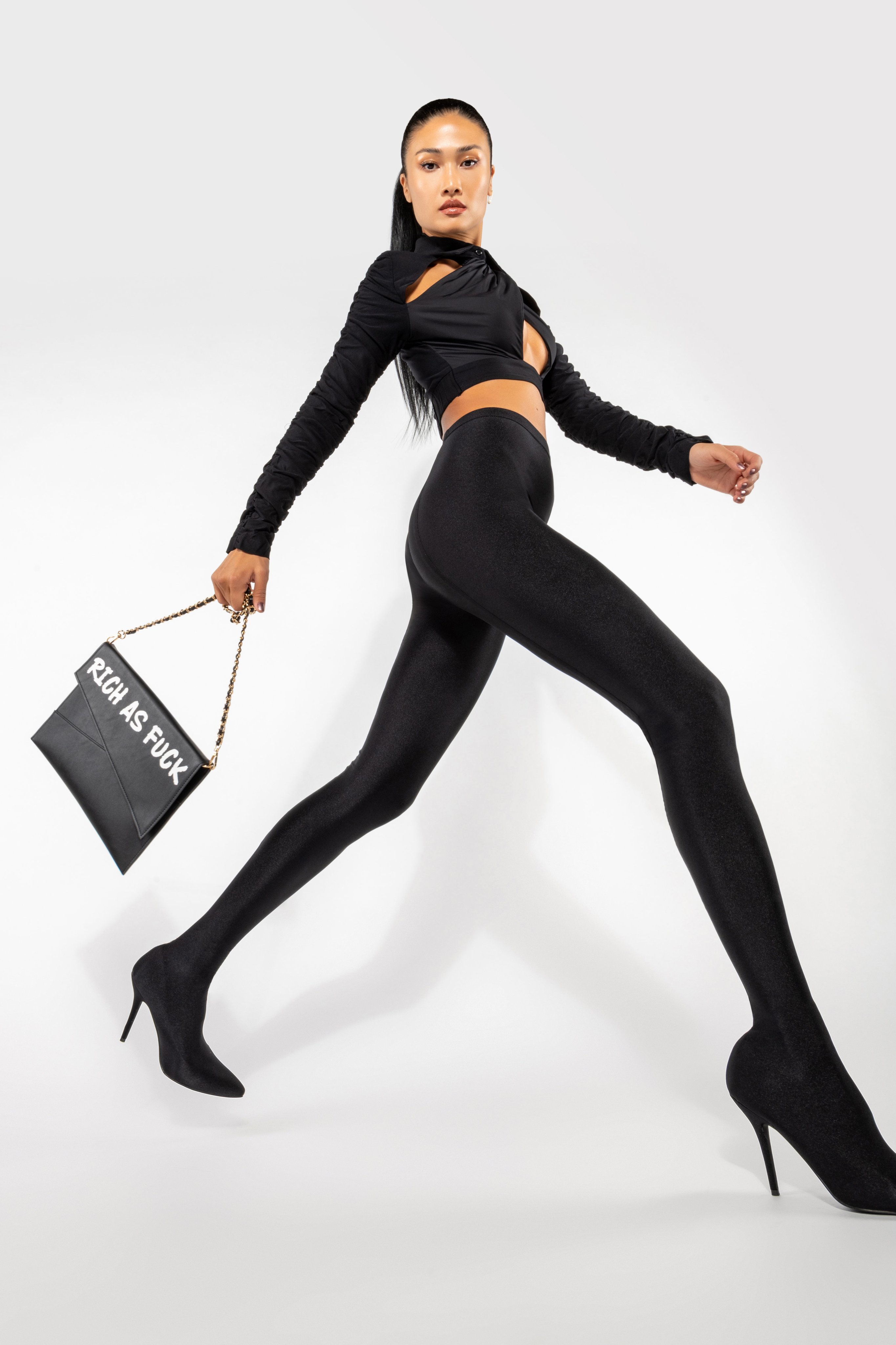 AKIRA (@shopAKIRA) / Twitter