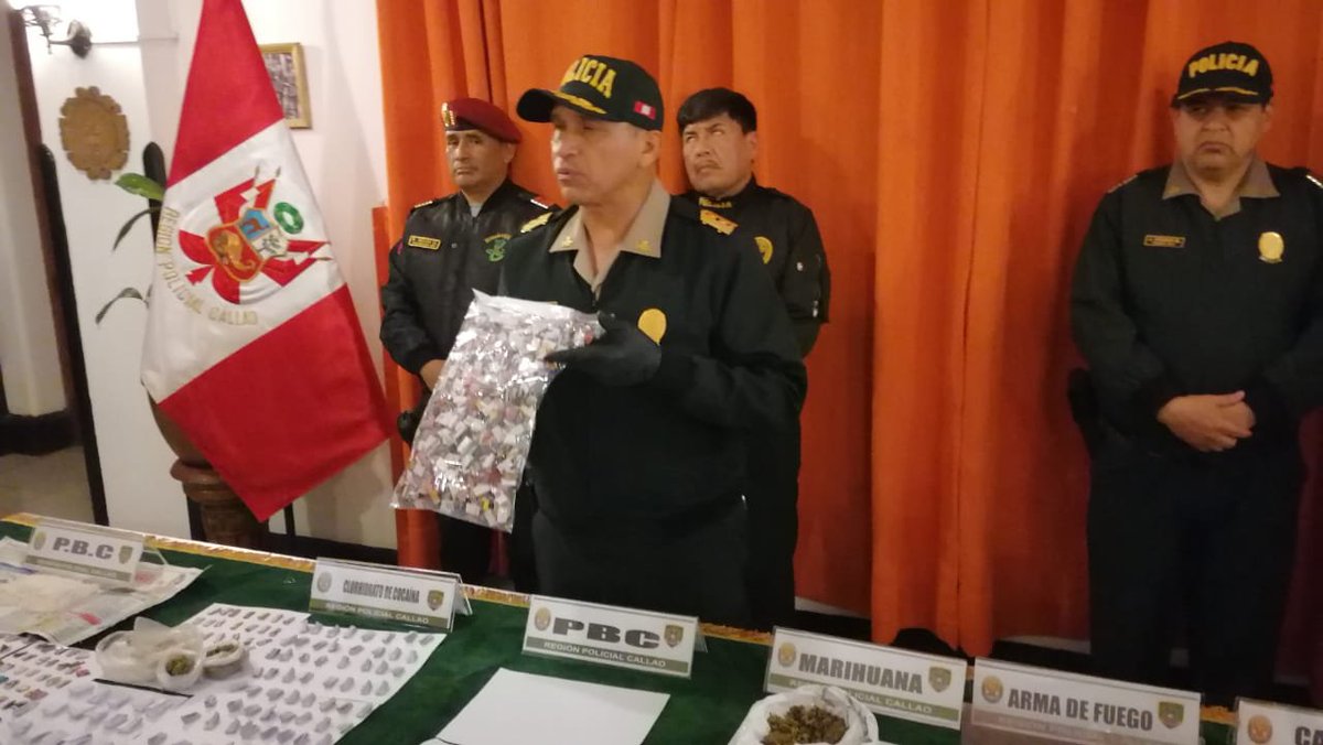 Ahora 📸 | El General PNP, Jorge Castillo Vargas, Jefe de la Región ...
