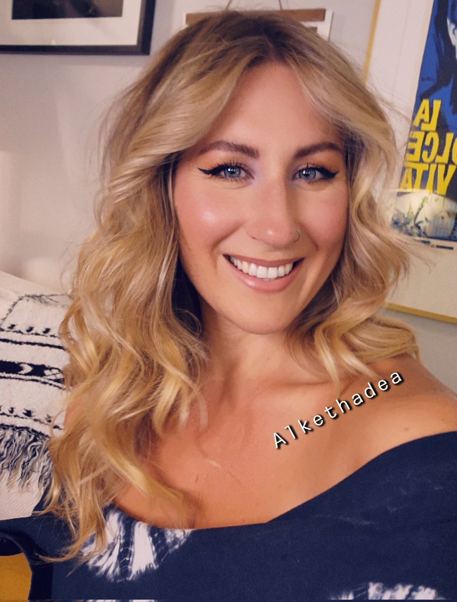 Join me! Live now 💕💕 https://t.co/0WPAwHPtqV Alke 💕 @alkethadea