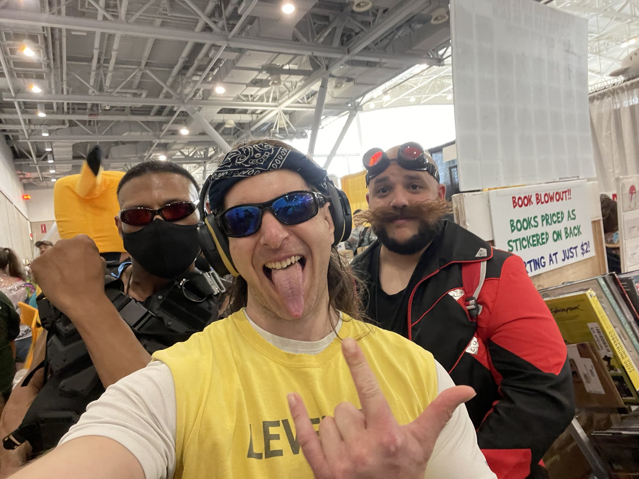 TW Pornstars - 1 pic. The Memes Of Destruction. Twitter. #FANEXPOBoston ...