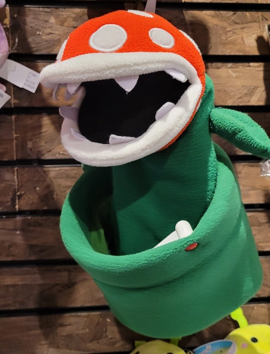 Piranha Plant Plush Puppet