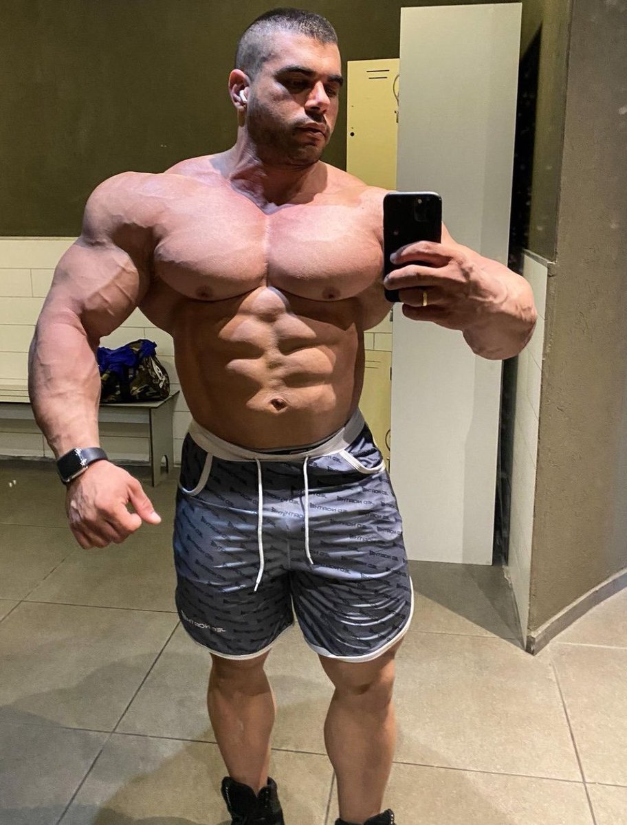 Mikey Mike on Twitter: "RT @grahamj242: Sahar Kazes"