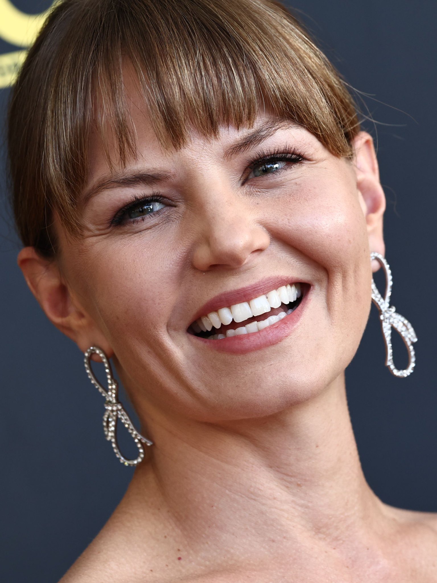 Jennifer Morrison Twitter