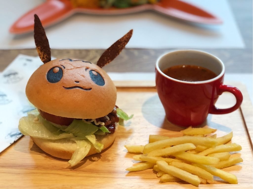 🥺👉👌 on Twitter: "RT @themouseyouknow: I am once again thinking about the Eevee burger"