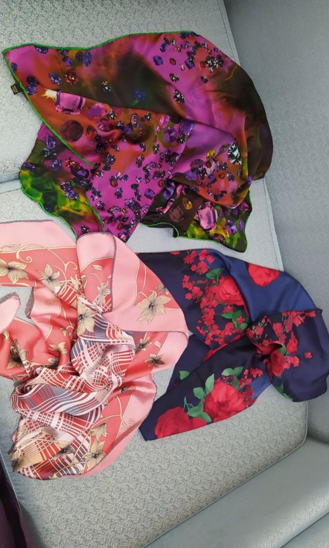 Turbanli ifsa paylasim on Twitter: "@AyazTbr Böyle esarplari giyen turbanlilar biliyorum" / Twitter