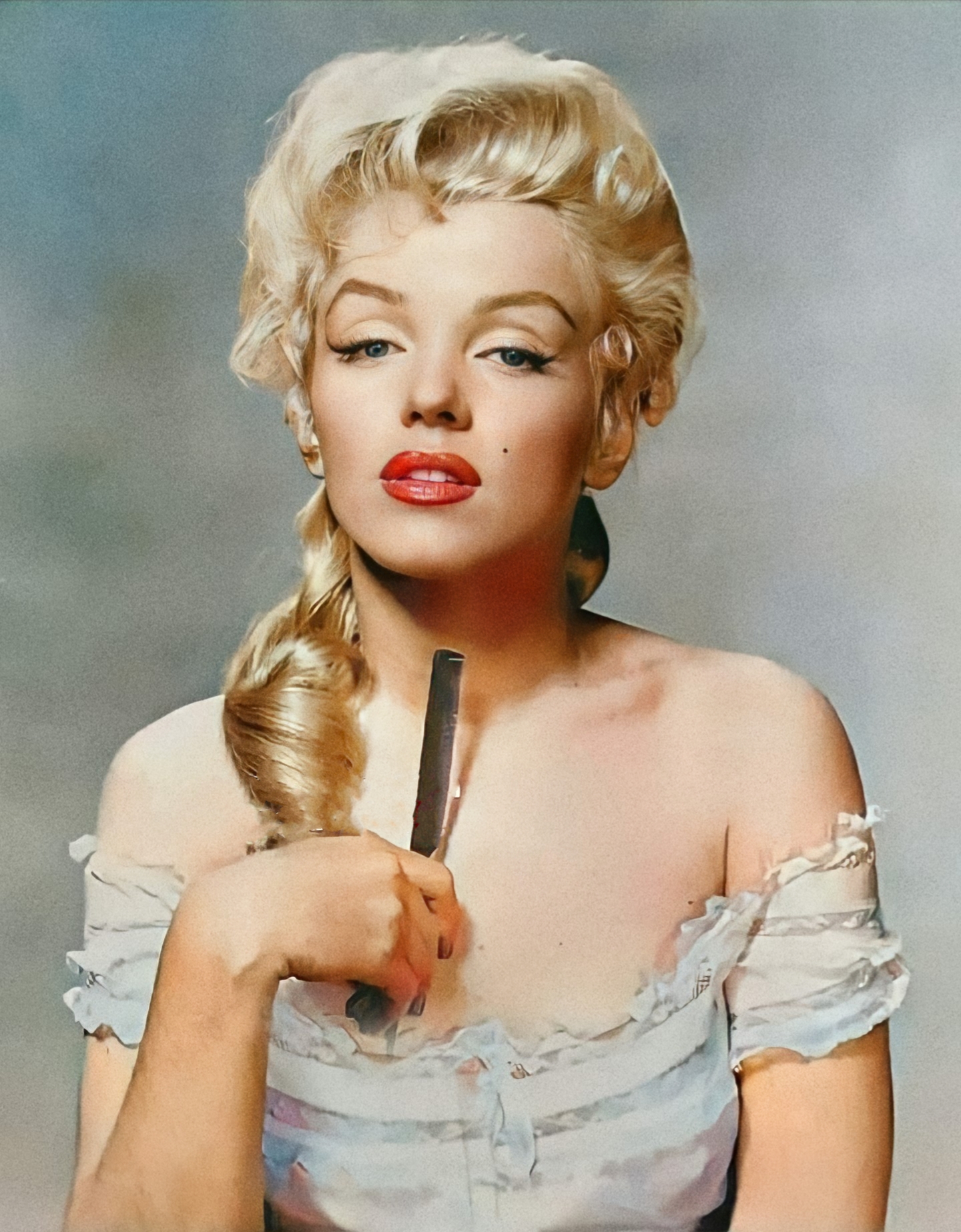 The Marilyn Diaries On Twitter Marilyn Monroe In A Hair And Makeup