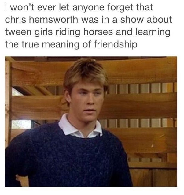 Chris Hemsworth Meme