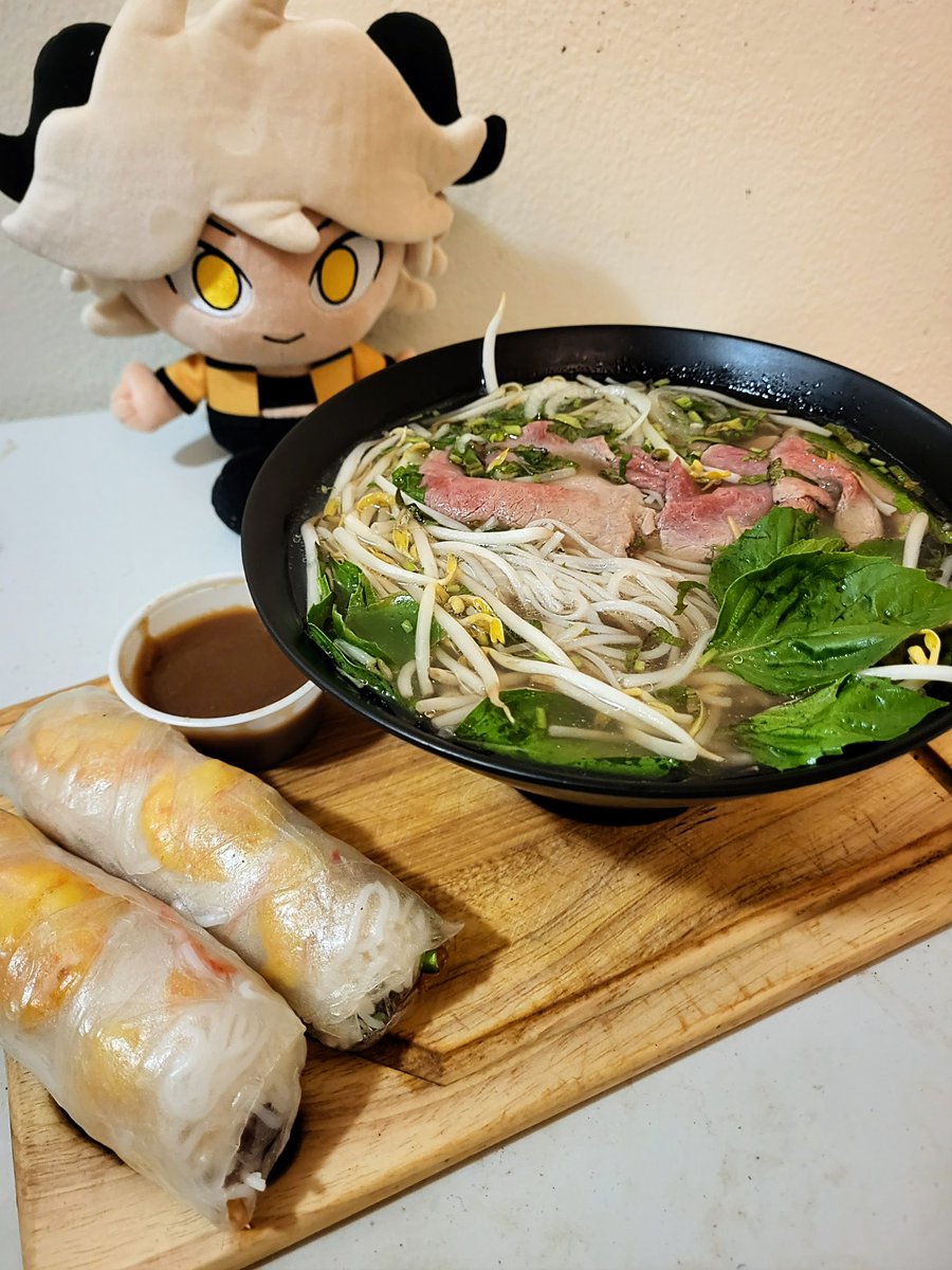 「1 more week left to get these cute fluff」|rak_🥄のイラスト