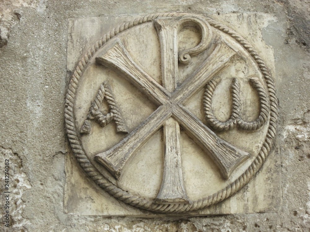 The Christogram or the Sign of Osiris? (A 🧵) "The Cross of Constantine ...
