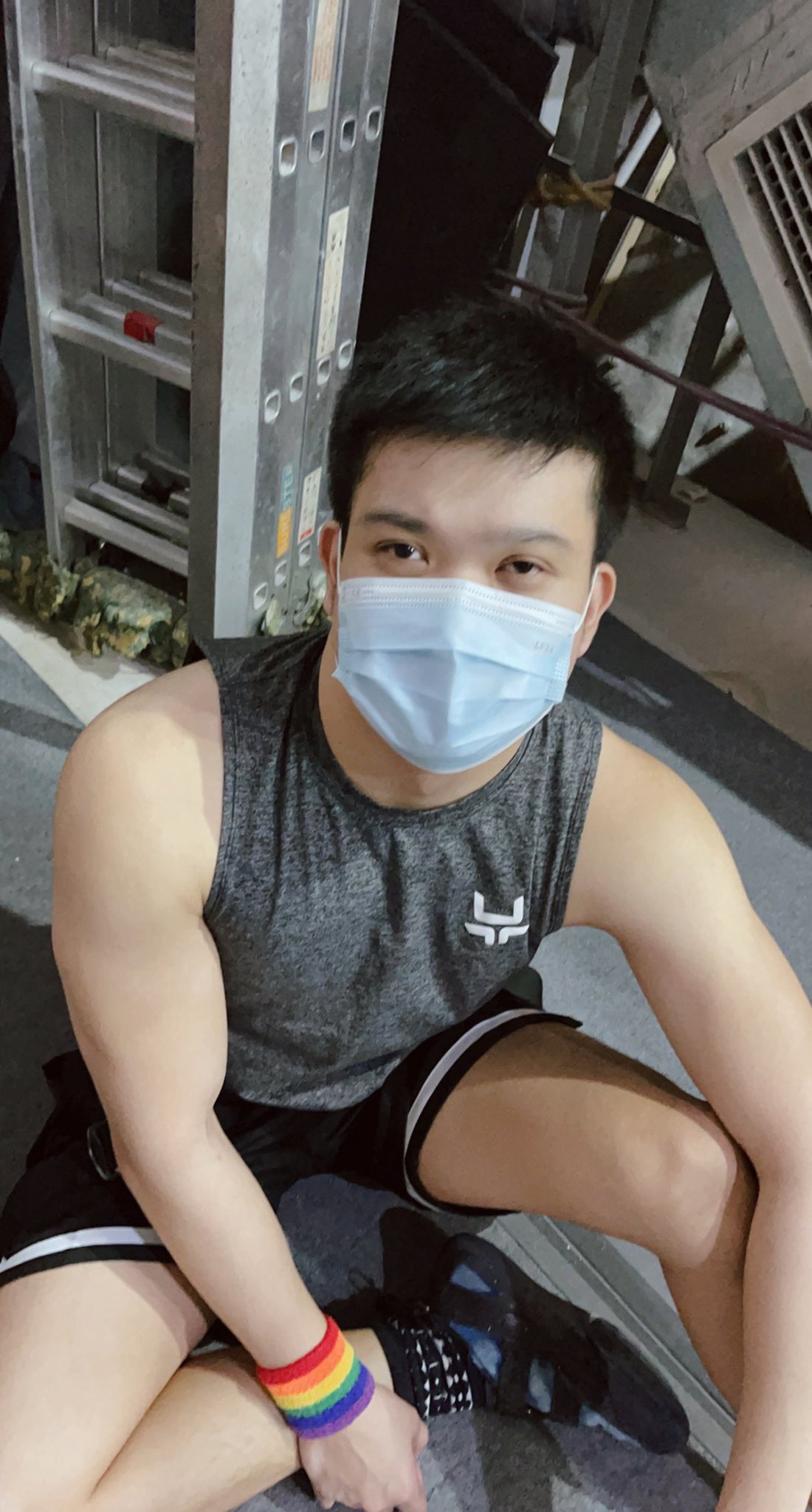 Ethan Winters on Twitter: "kunware galit, pero kulang lang sa lambing 🥺 https://t.co/rhXHN1U7Ji ...